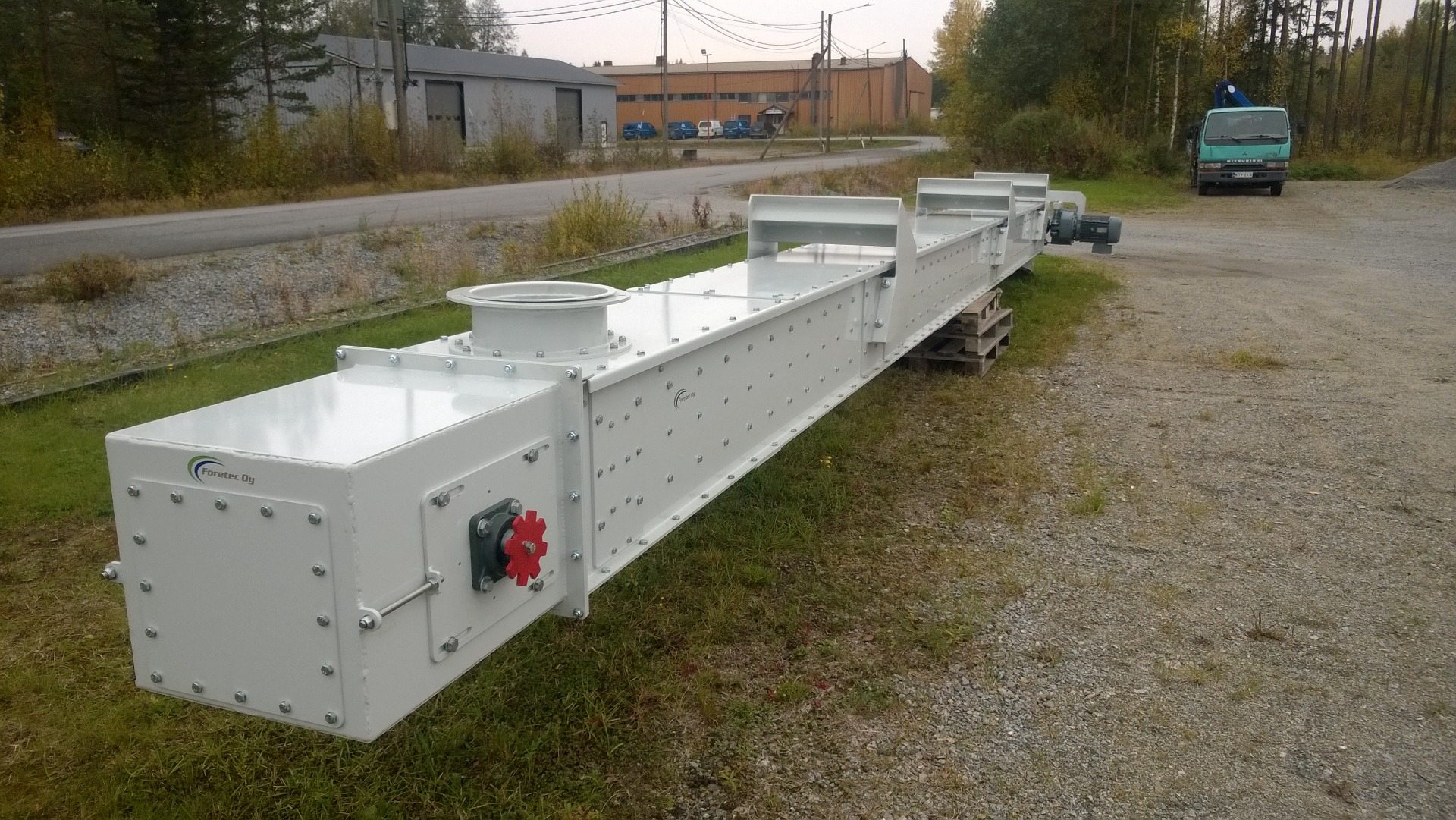 Scraper conveyors :: Foretec Oy